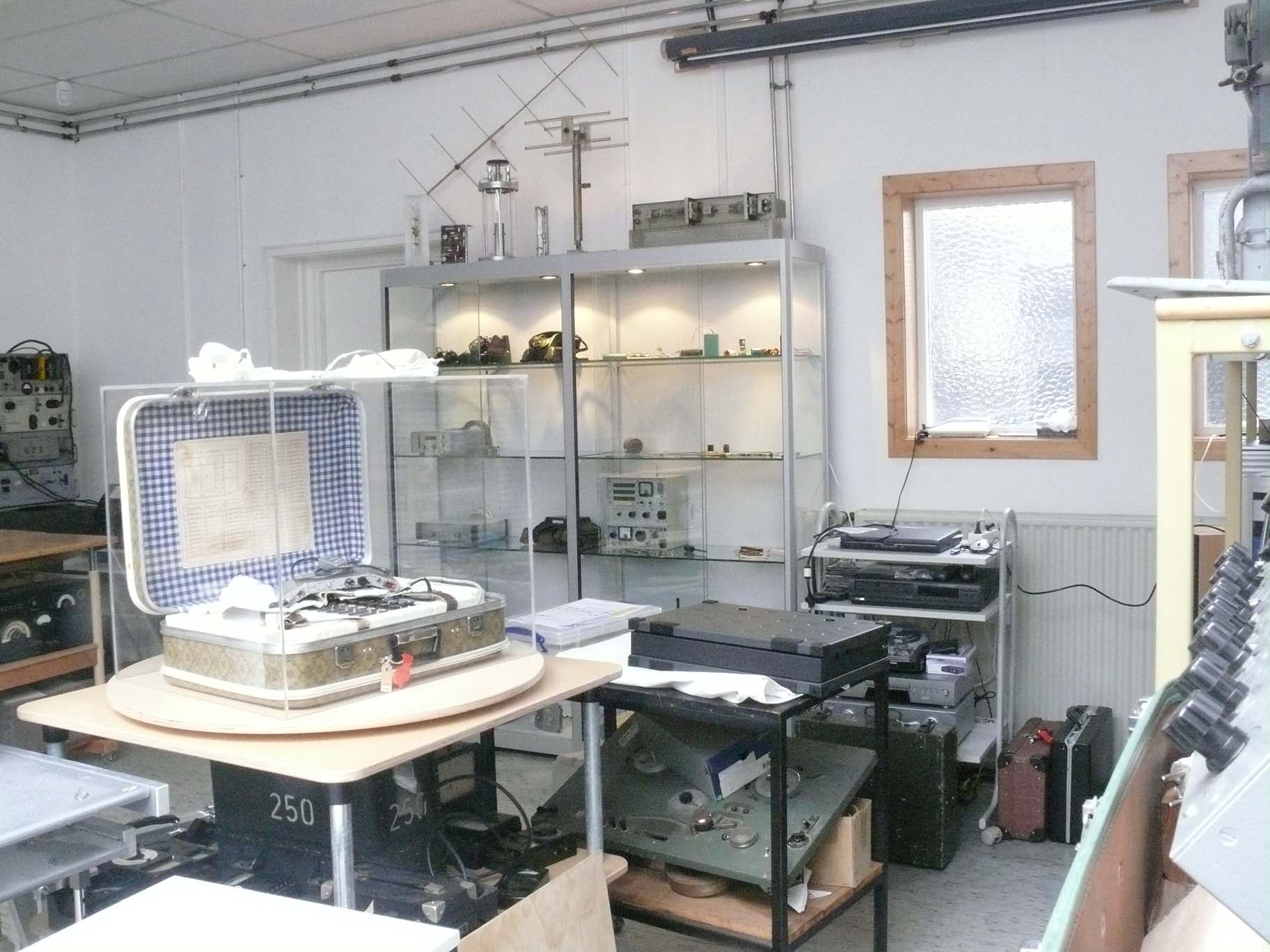 Secret-Comms-4-start-exh-on-display-I