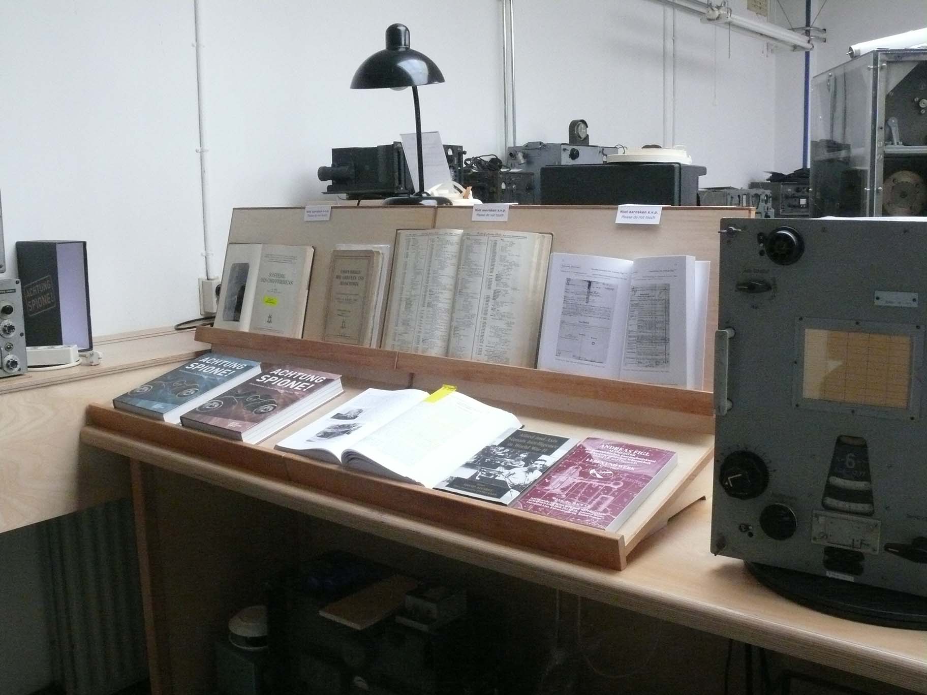 Exh-det-display-secr-comms-3